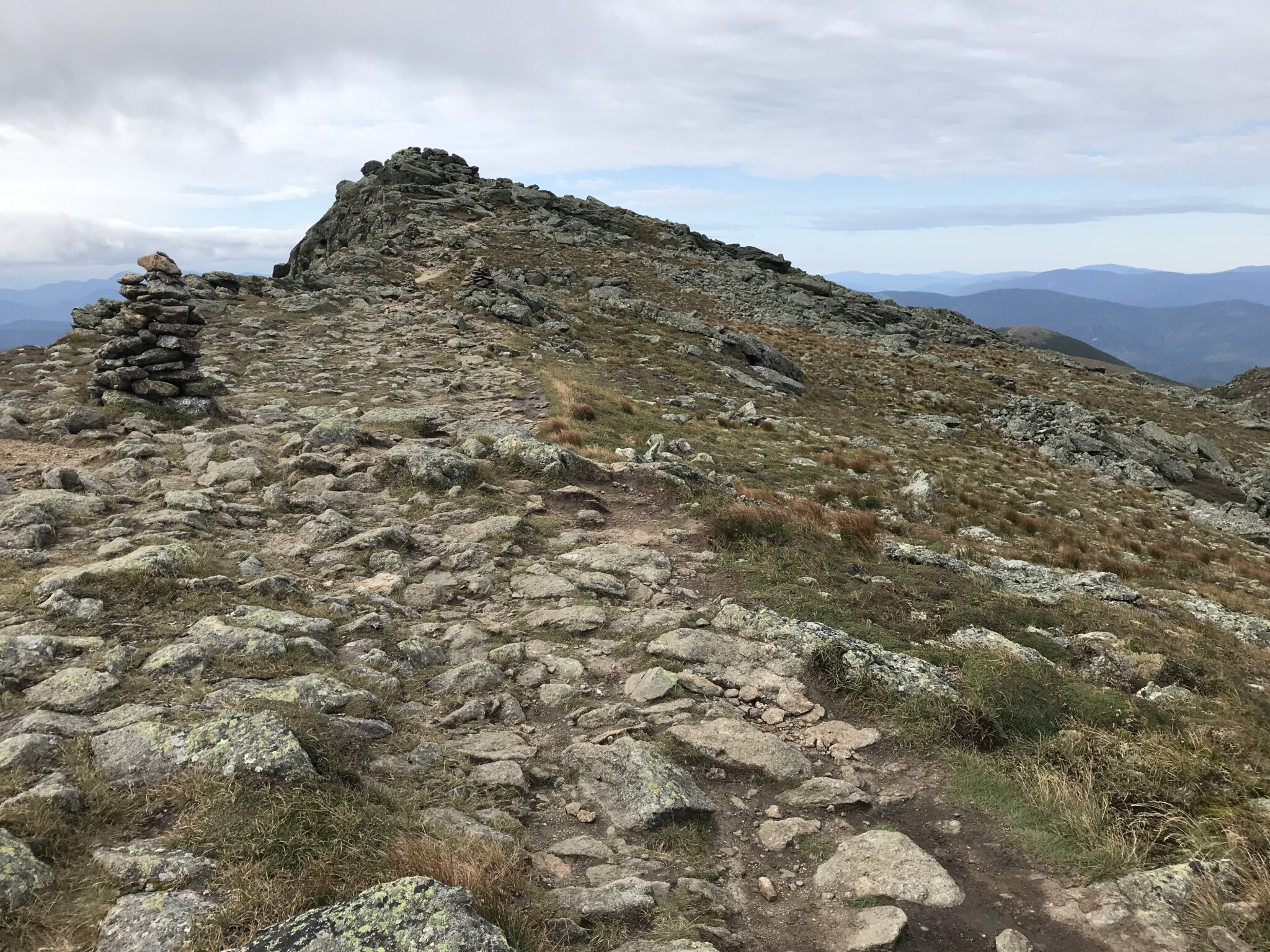 How to prepare for the Presidential Traverse: Hiking Guide