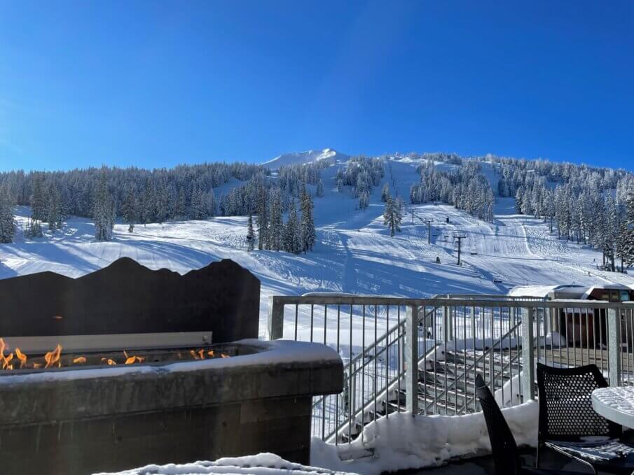 Complete Guide to Mount Bachelor ski resort: Snowboarding